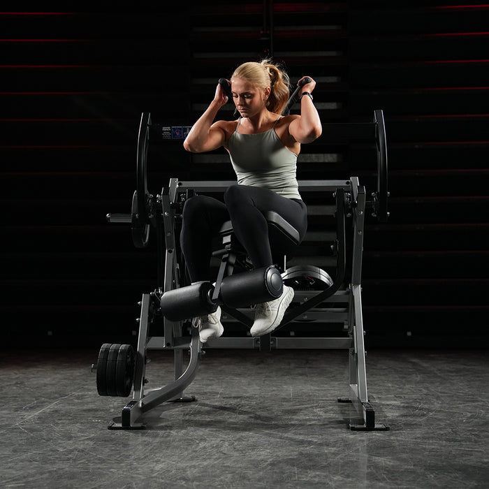 Hammer Strength Plate-Loaded Abdominal Oblique Crunch | Life Fitness Shop