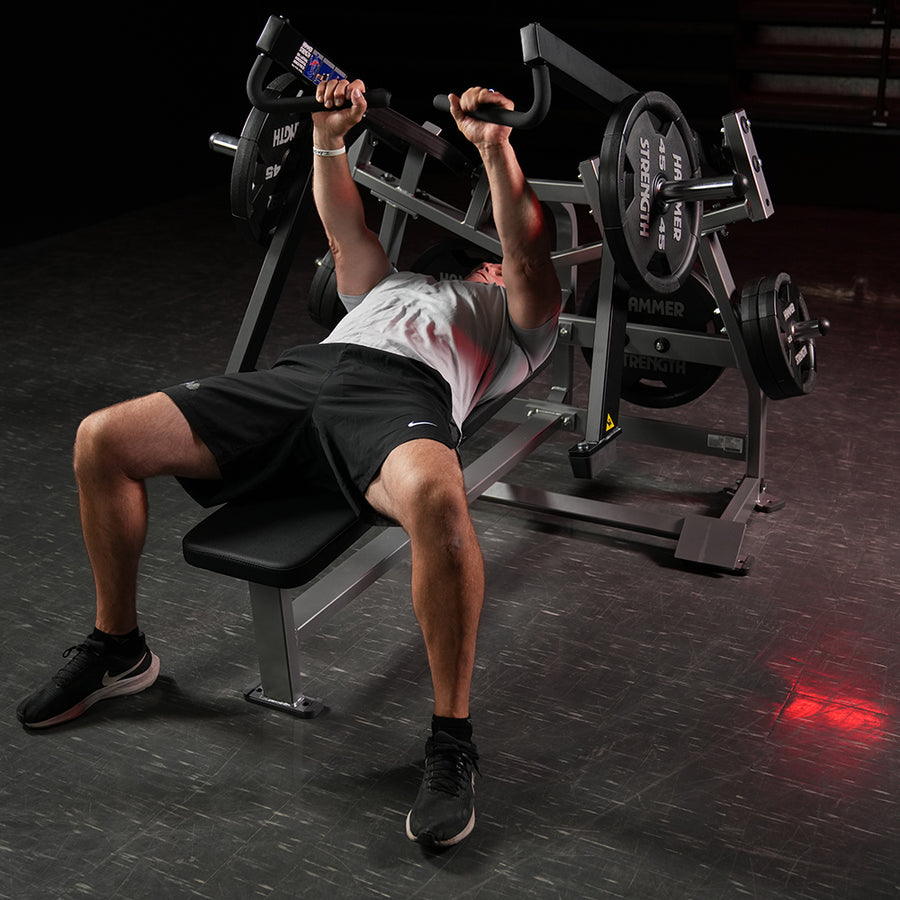 Hammer Strength Plate-Loaded Iso-Lateral Horizontal Bench Press | Life ...