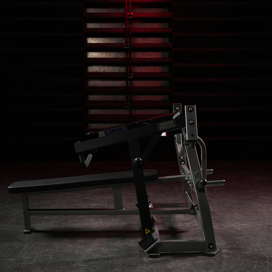 Hammer Strength Plate-Loaded Iso-Lateral Horizontal Bench Press | Life ...