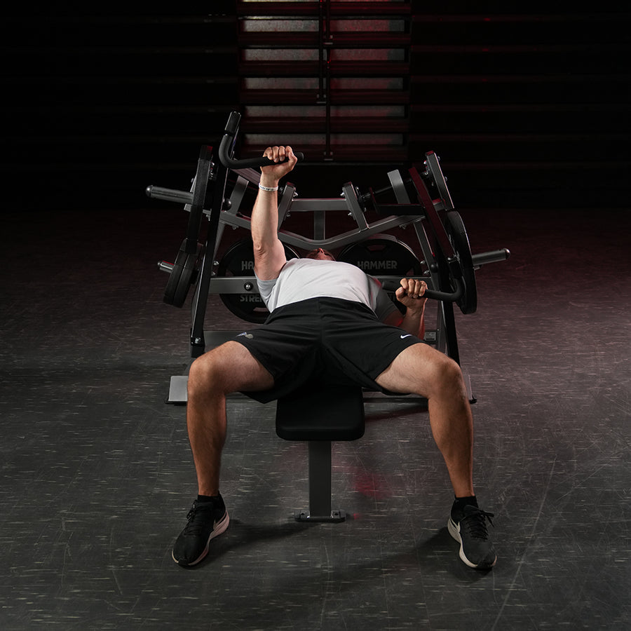 Hammer Strength Plate-Loaded Iso-Lateral Horizontal Bench Press | Life ...